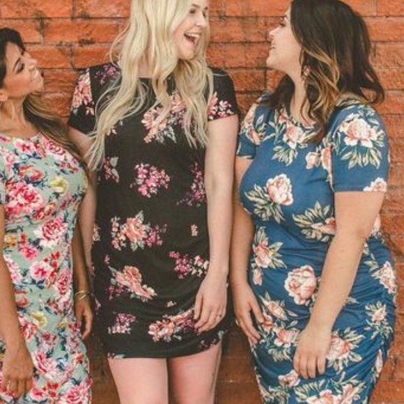 Piphany | Dresses | Iso Blue Or Black Floral Piphany Laurel Dress ...